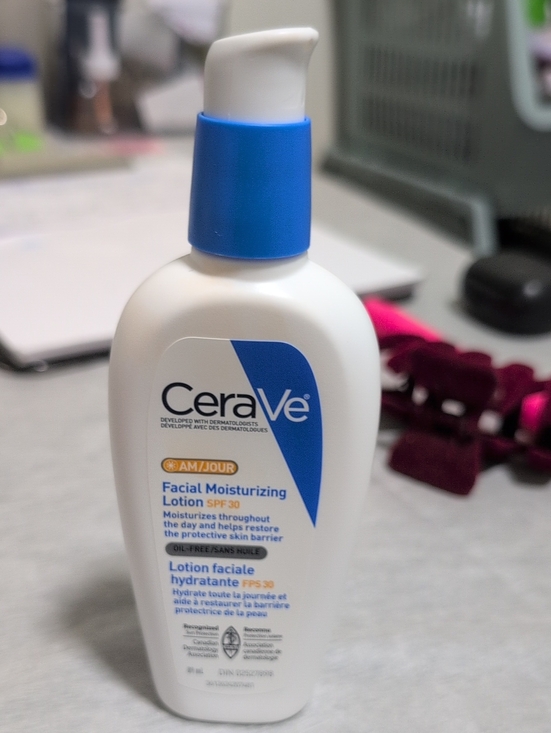 rave | Skincare | Cerave White And Blue Pump Facial Moisturizer | Poshmark